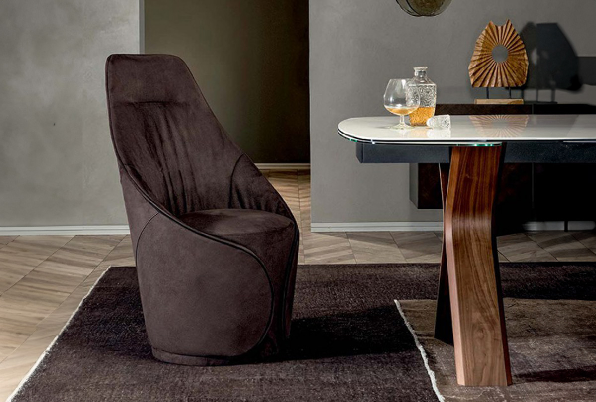 Mama Chair | Tonin Casa | Singles and Arm Chairs